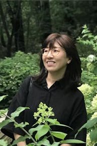 Suzy Lee | Authors | Macmillan