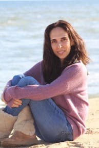 Susan Verde | Authors | Macmillan