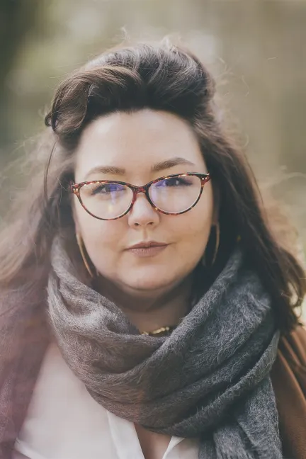 Katie Lowe | Authors | Macmillan