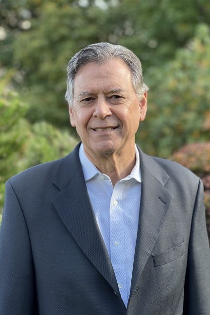 Lawrence Ingrassia | Authors | Macmillan