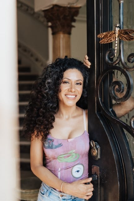 Jessica Parra | Authors | Macmillan