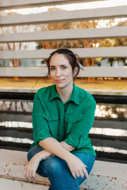 Rachel Schneider | Authors | Macmillan