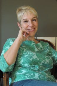 Lauren Baratz-Logsted | Authors | Macmillan