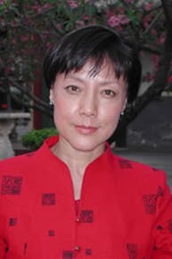 Moying Li | Authors | Macmillan