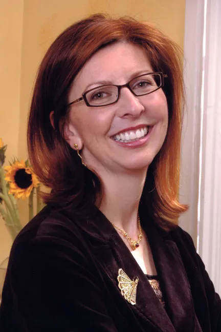 Mary Kay Zuravleff | Authors | Macmillan