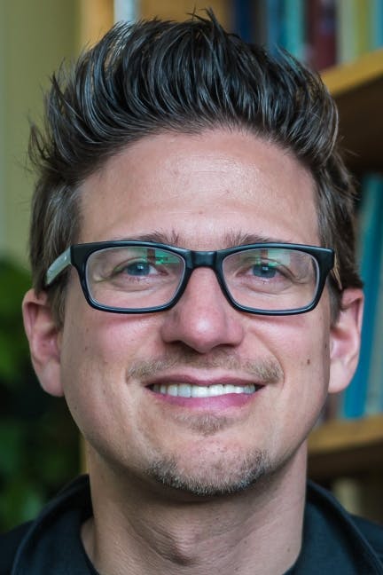 Stuart Ray's Instagram, Twitter & Facebook on IDCrawl