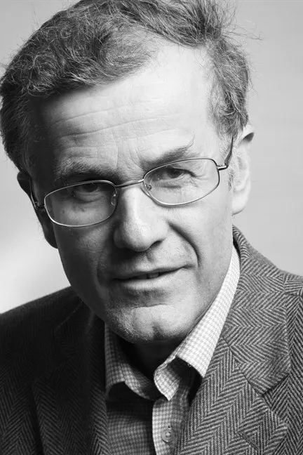 Robert Crawford | Authors | Macmillan